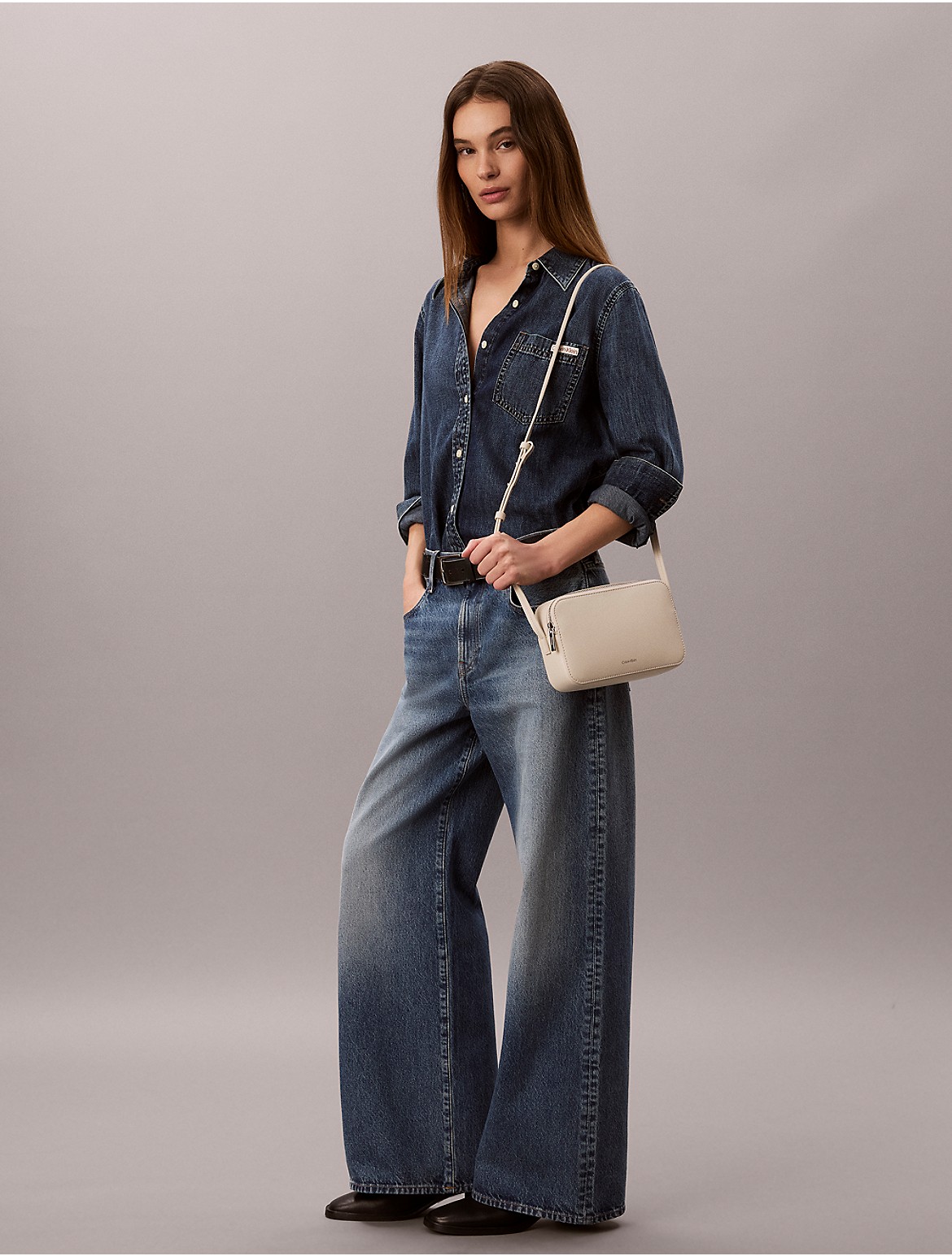 CALVIN KLEIN Foil Logo Camera Bag
